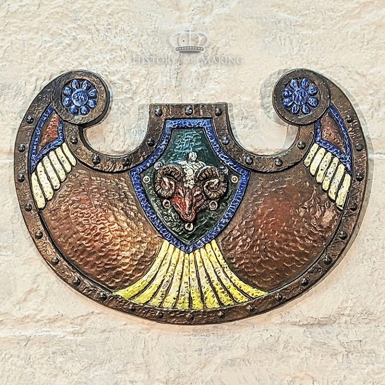 Persian Pelte type Ceremonial Shield - History in the Making